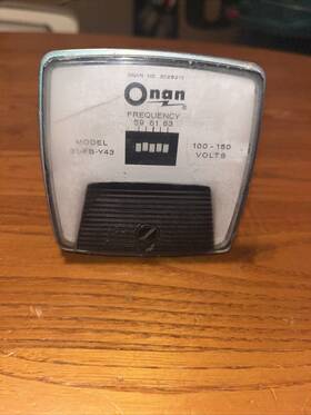 FREQUENCY METER 31-FB-Y49 Onan Volts